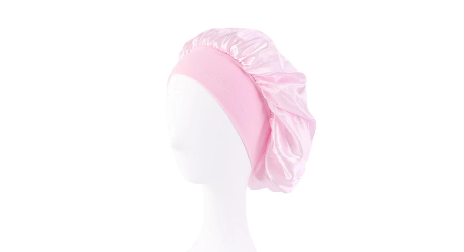 Découvrez les bienfaits du bonnet de nuit en satin pour un sommeil dou ...